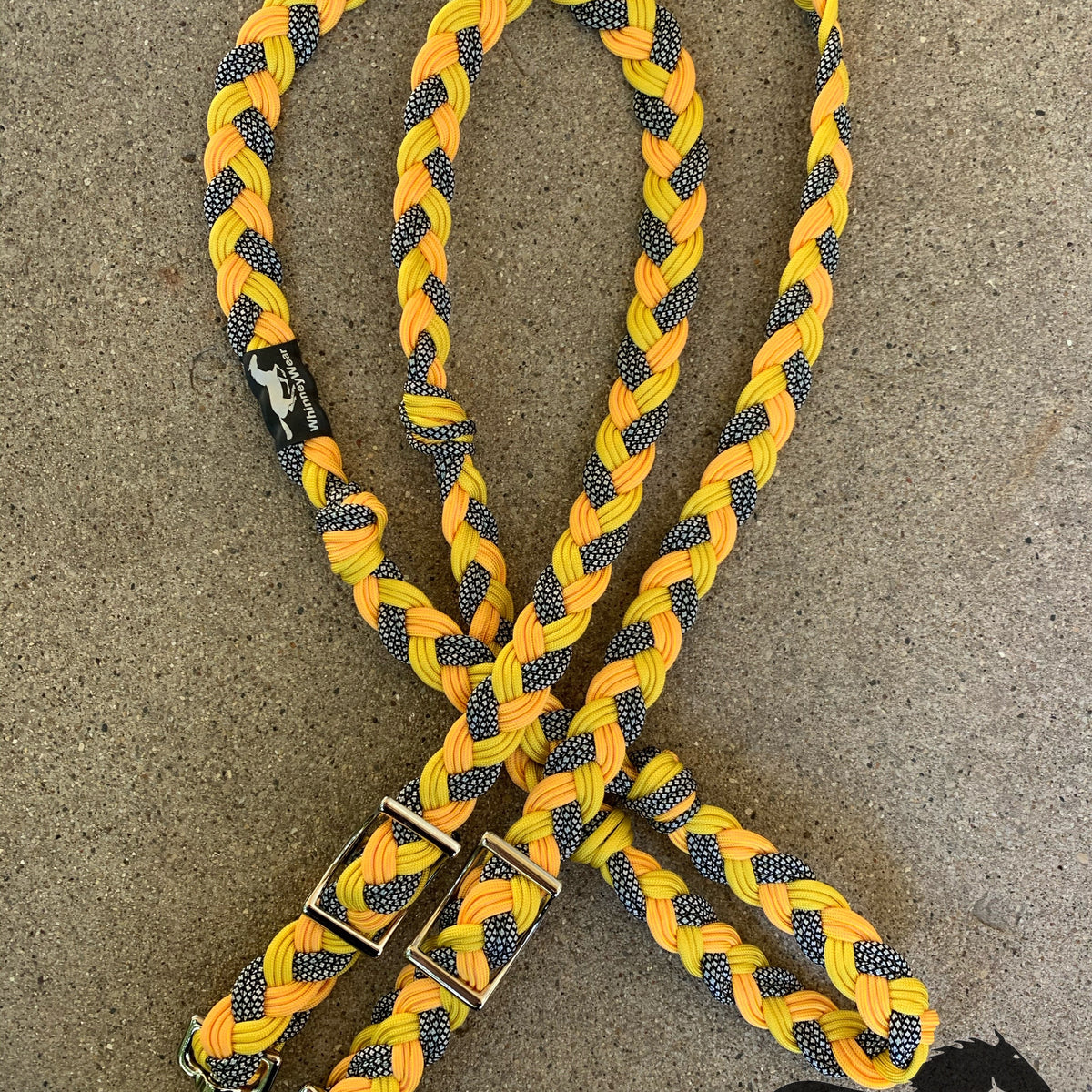 Custom Daisy Braided Reins – WhinneyWear